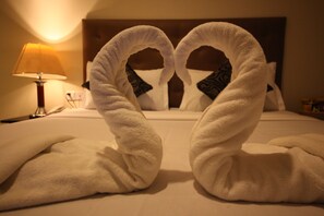 Quarto Superior | Cofre no quarto, Wi-fi grátis, roupa de cama fornecida 