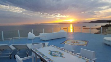 Apartamento | Cofre no quarto, secretária, cortinas/cortinados opacos, Wi-fi grátis 