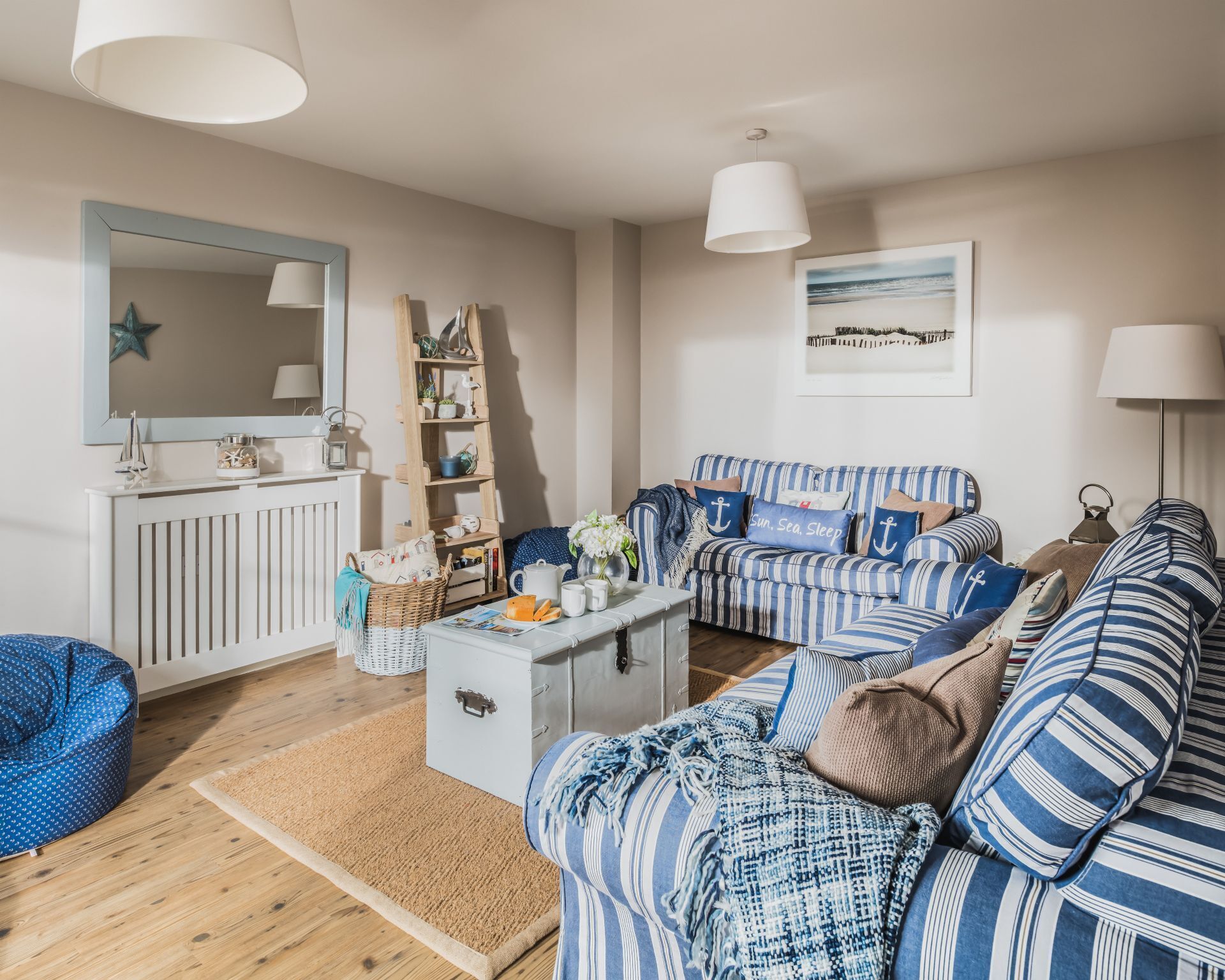 Sandy Feet -  A Cottage That Sleeps 6 Guests  In 3 Bedrooms - Camber Sands