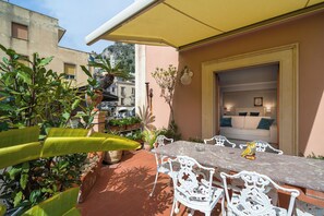 Apartamento, terraço | Terraço/pátio