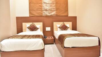 Quarto Deluxe | Cofre no quarto, secretária, ferro/tábua de engomar, Wi-fi grátis