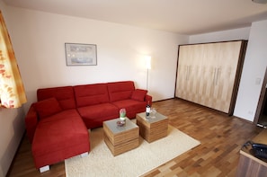 Apartamento standard (Schlern 1) | Sala de estar | TV de tela plana, DVD player