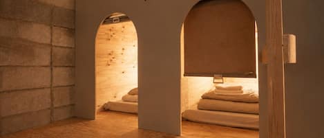 Wi-fi grátis, roupa de cama fornecida