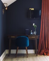 Quarto casal premium | Roupas de cama de algodão egípcio, roupas de cama premium, escrivaninha