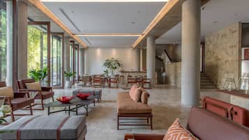 2 bares/lounges, bar ao lado da piscina