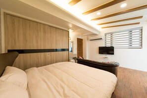 Quarto Duplo Deluxe, banheira | Vista do quarto