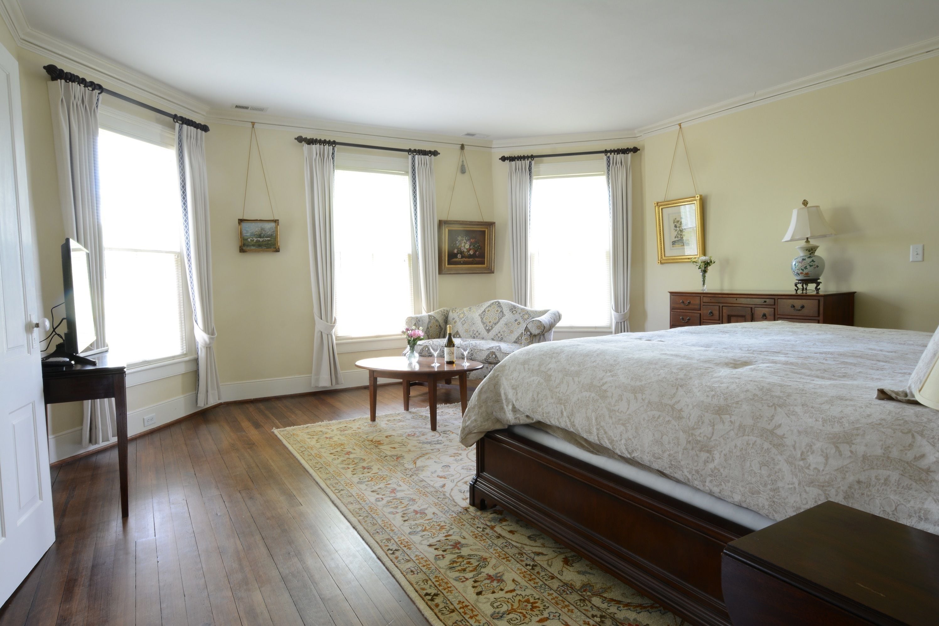 Casa luxo, 1 cama King, vista para a montanha, no jardim | Roupas de cama premium, individualmente decorados