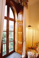 Quarto Twin Standard, 2 camas individuais, casa de banho privativa | Vista do quarto
