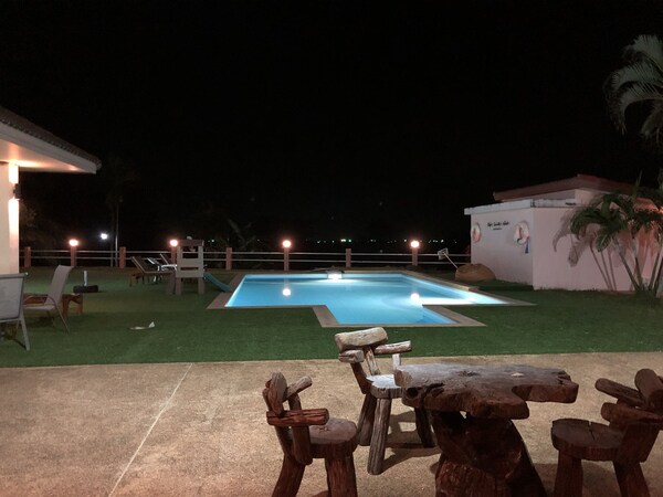 Sleep Soundly By The Sea - Ko Chang