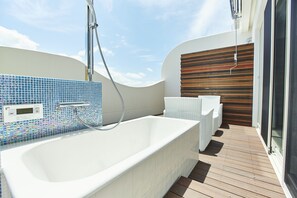 Quarto Twin, terraço (with Open Air Bath) | Terraço/pátio interior