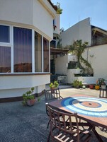 Quarto Familiar, várias camas, não fumadores | Terraço/pátio interior