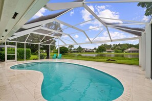 Piscina exterior 