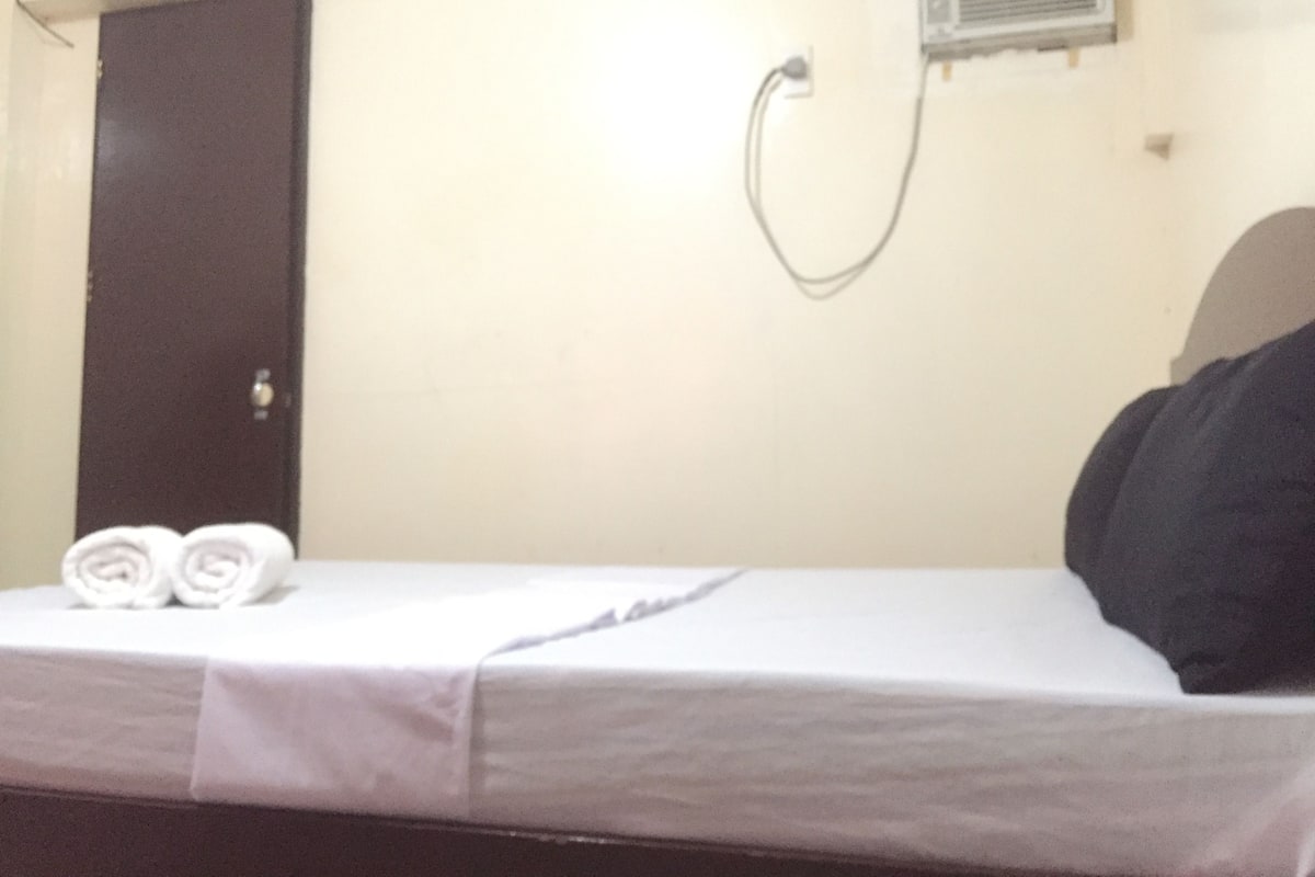 Quarto Standard | Roupa de cama fornecida 