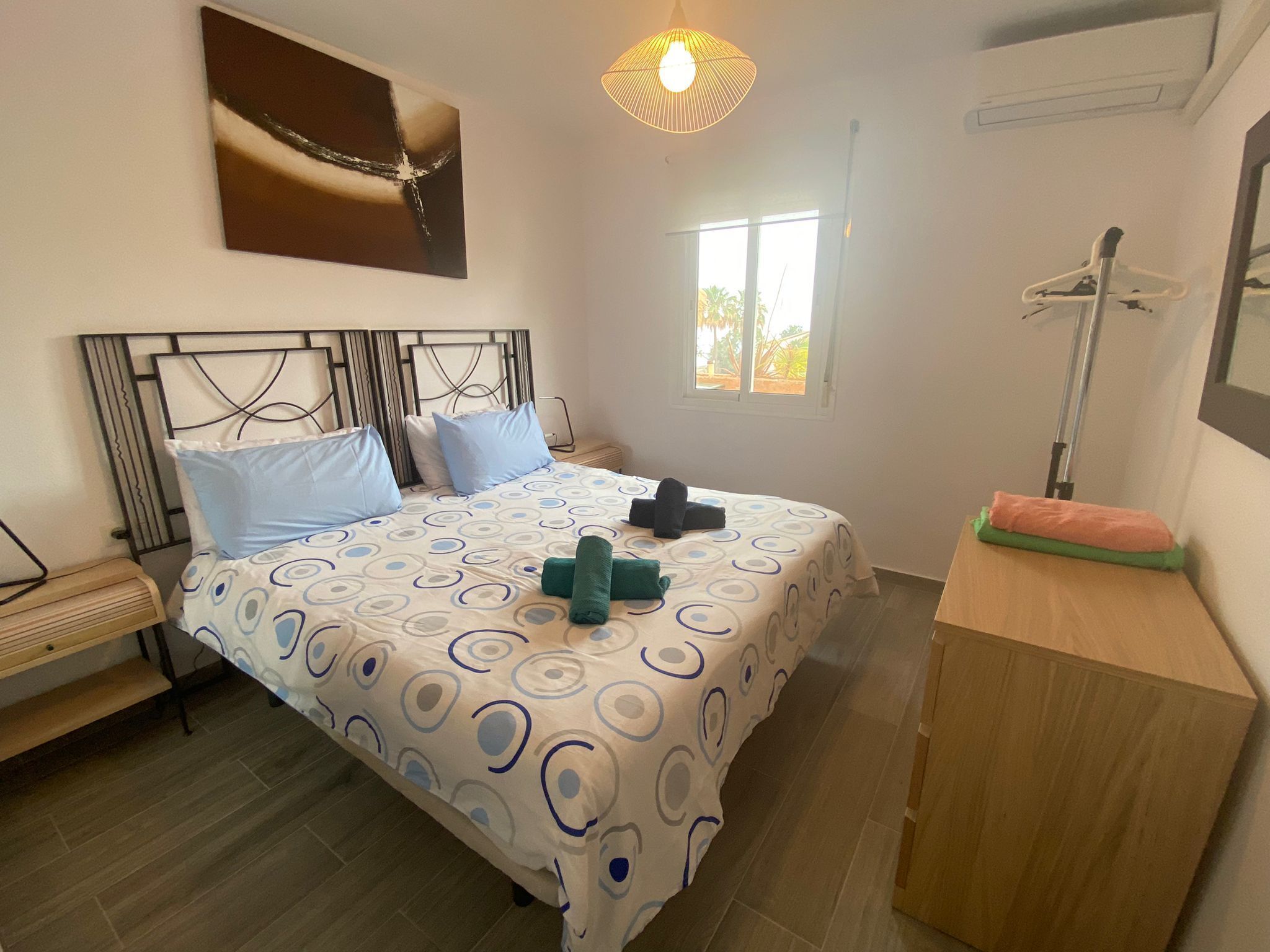 Beachfront Apartment With Sea Views On The Costa Del Sol - Mijas