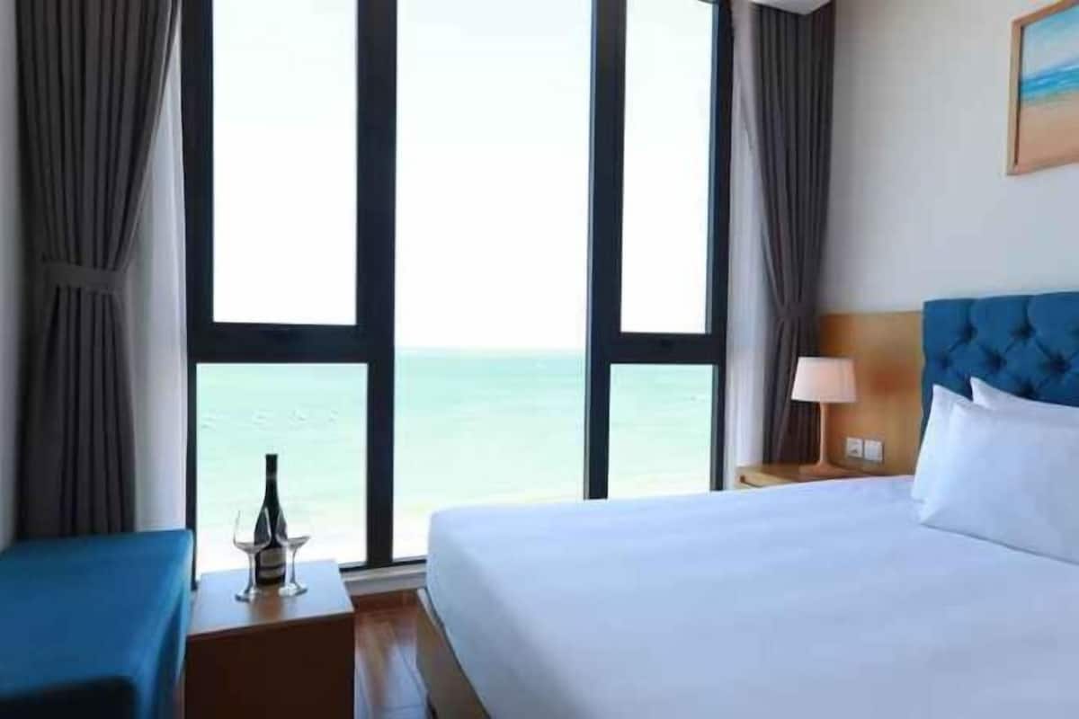 Roupas de cama premium, camas Select Comfort, frigobar