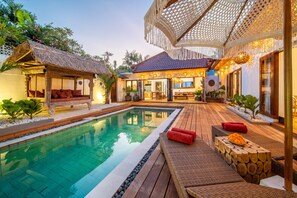 Piscina exterior 