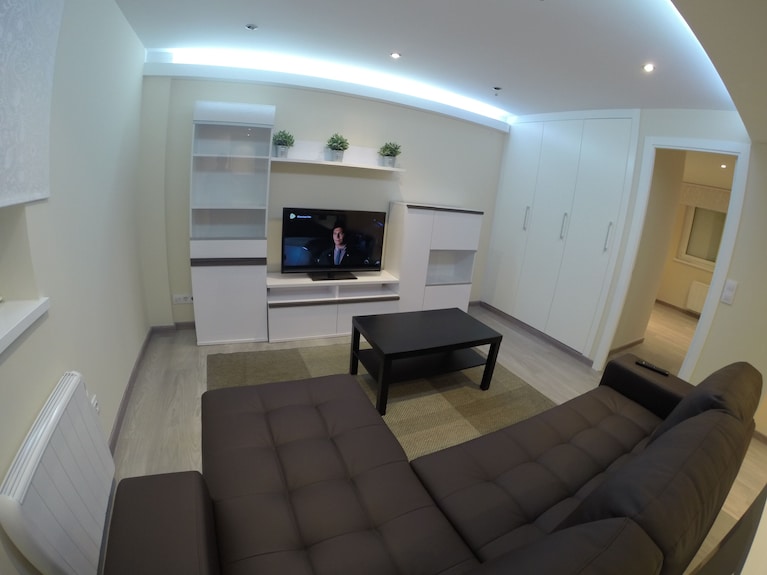 Precioso Apartamento 2 Habitaciones Y 2 Baños. Wifi Incluído. Bien Situado - Culleredo