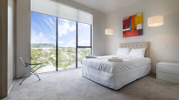 Quarto Duplo para 1 Pessoa | 3 quartos, Wi-fi grátis, roupa de cama fornecida