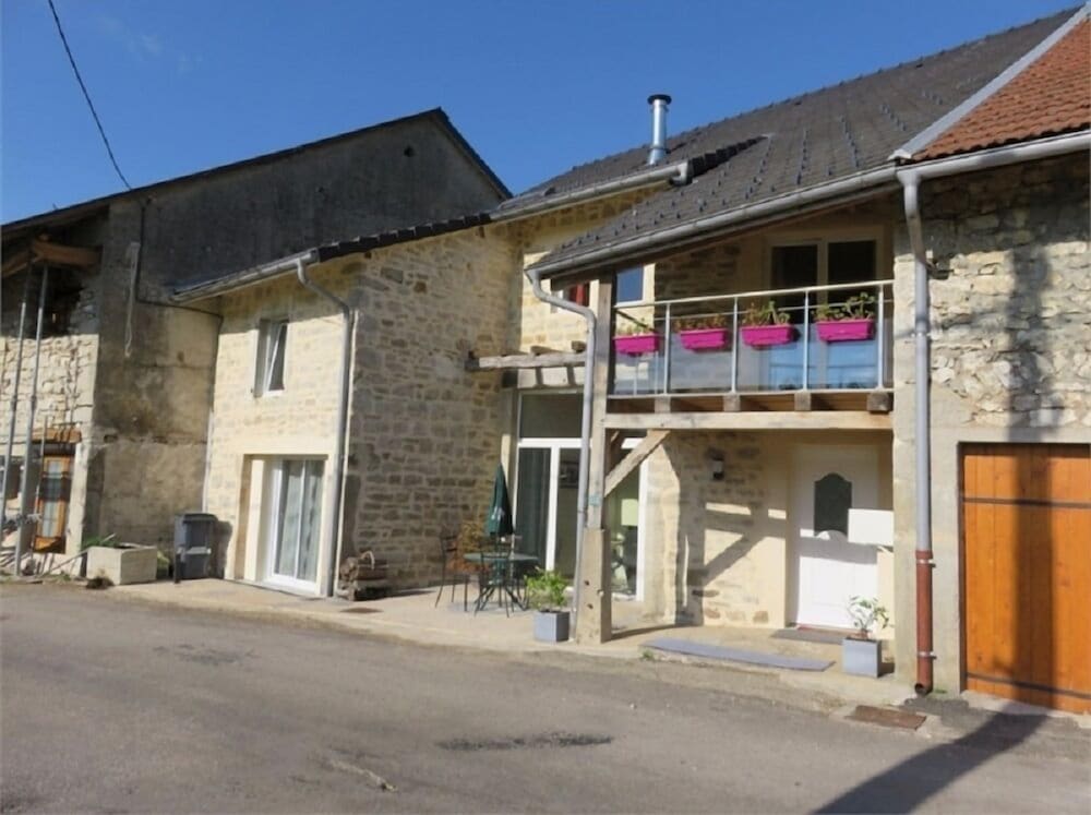 La Pause En Bugey - Ain