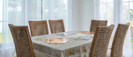 Quarto | Opções para refeição no quarto