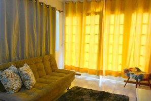 Apartamento Familiar (I) | Wi-fi grátis, roupa de cama fornecida 