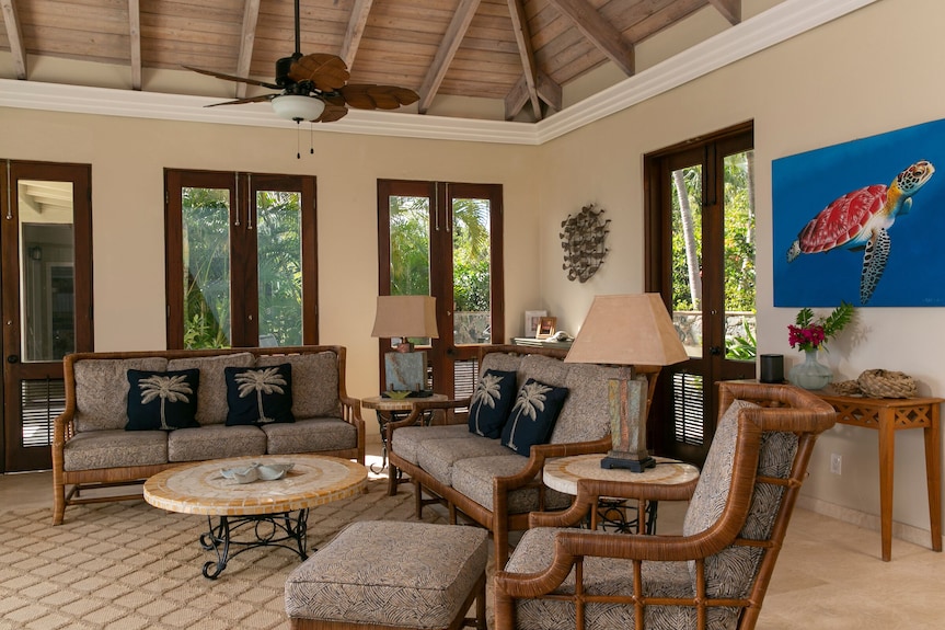 ¡Completamente Actualizado En 2019! Duerme 2-10 Personas 5 Brms. - Coral Bay