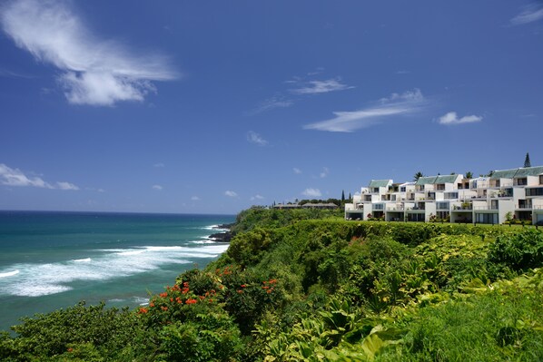 Puu Poa - Magnificent Oceanfront Condo - Princeville | Vrbo