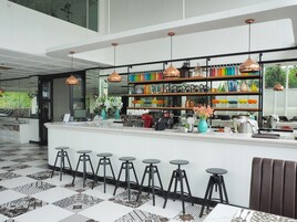 Pequenos-almoços, almoços e jantares servidos 