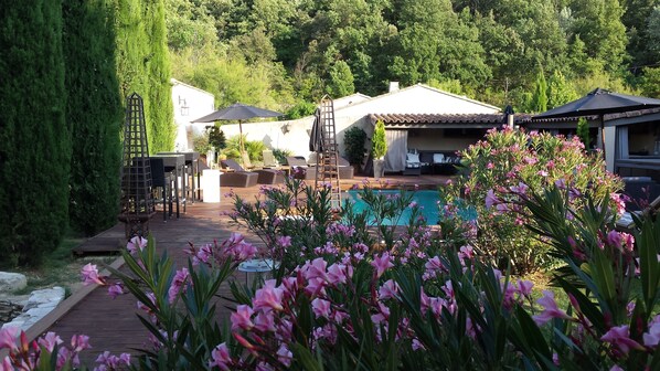 Pormenores do exterior