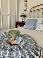 Quarto Duplo Superior, 1 cama de casal | Com decoração personalizada, com mobília individualizada 