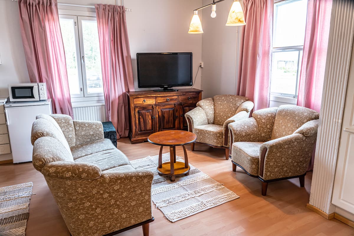 Apartamento, 2 quartos, cozinha | Área de estar