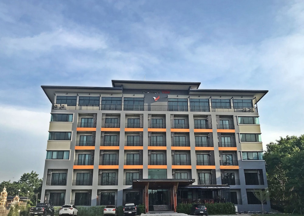 The Royal Ville Residence - Kabin Buri District