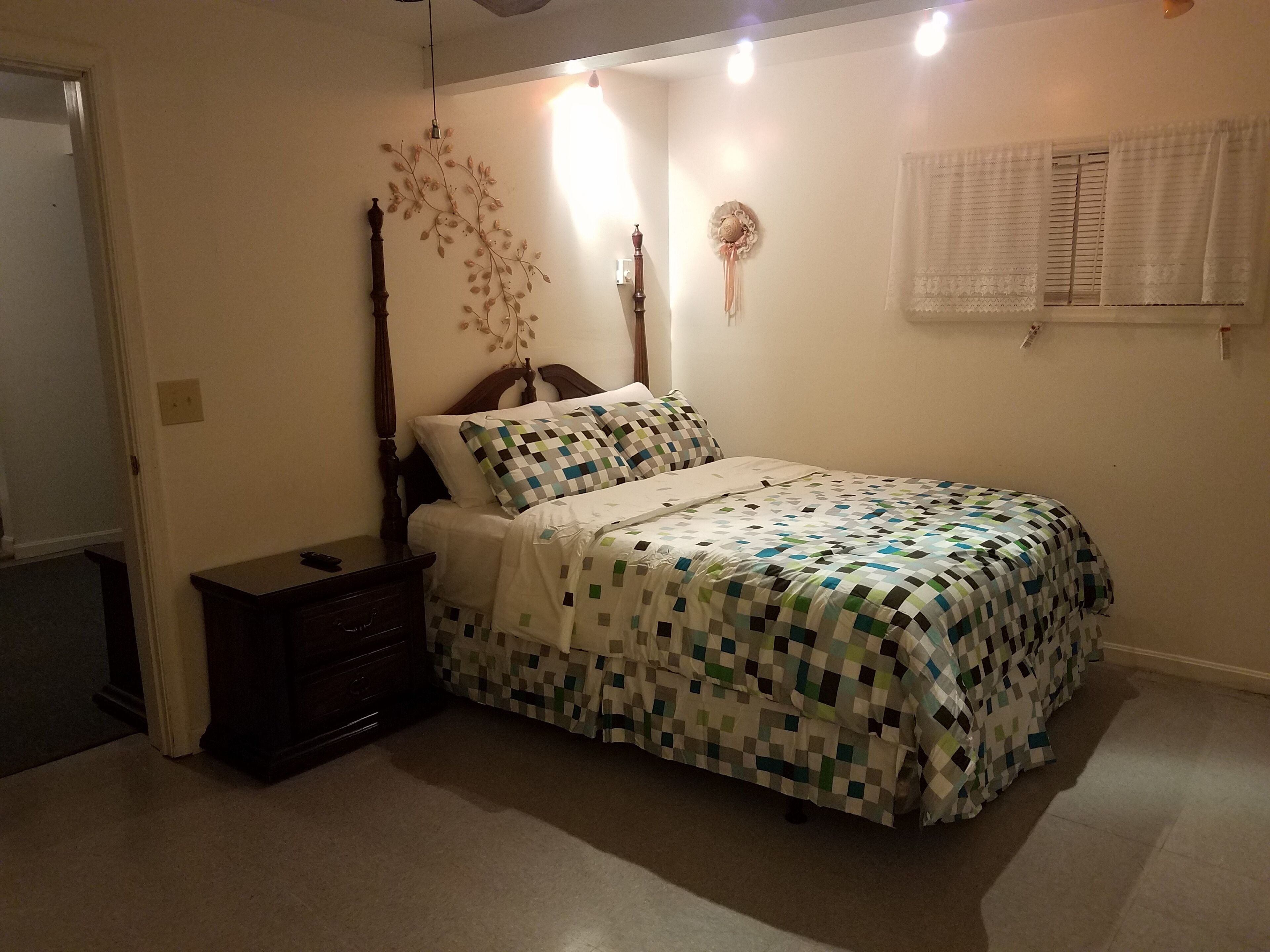 Edi's Suites *Privacy And Comfort Away From Home* - Dover, DE