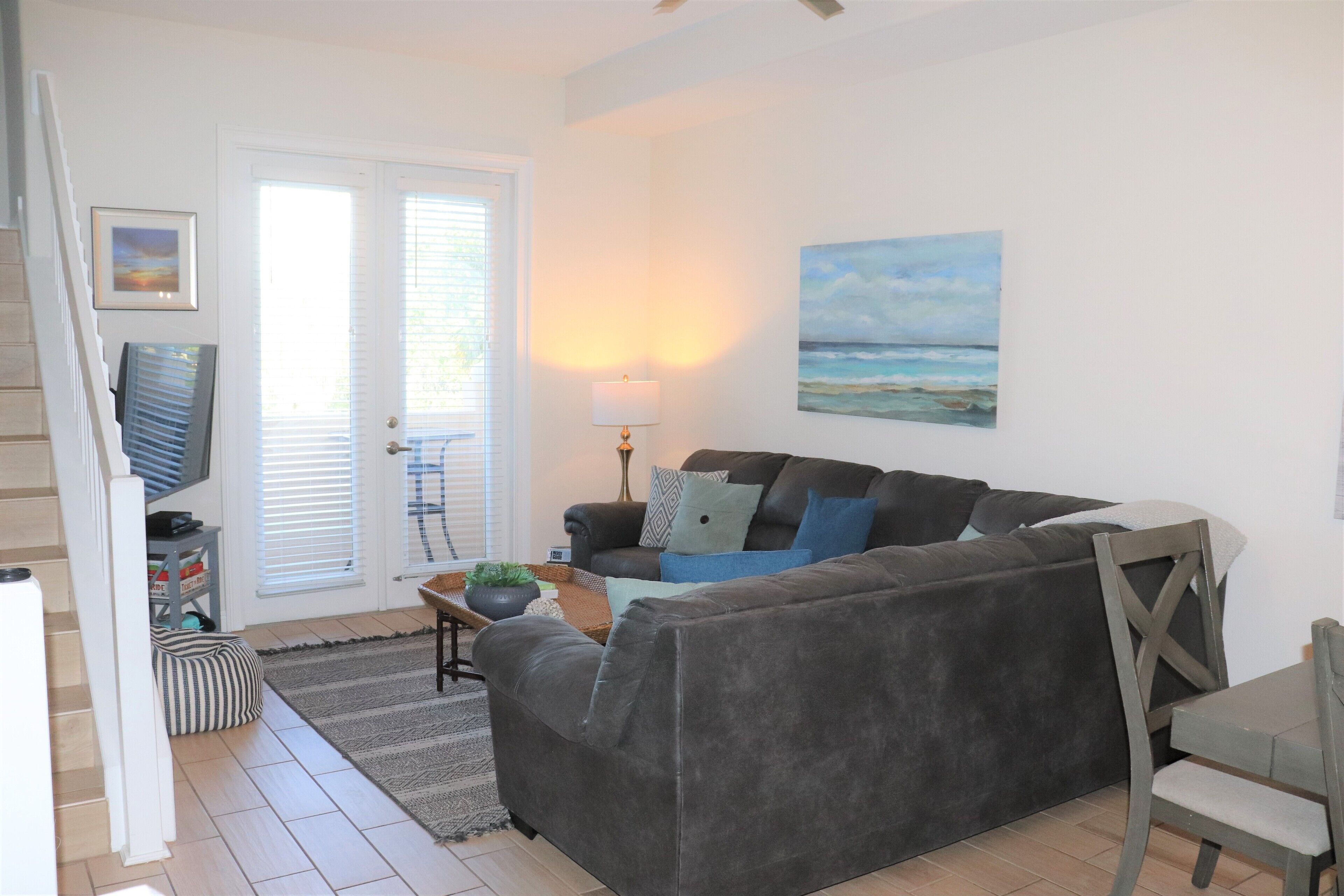 Luxury, Family Friendly Townhome - Rooftop Hot Tub Featuring Amazing Beach Views - Clearwater Beach, FL