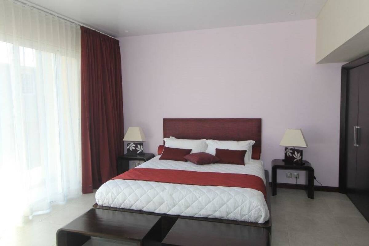 Apartamento de Luxo, 3 quartos, mezanino (Butterfly) | Cofre no quarto, quartos insonorizados, ferro/tábua de engomar 