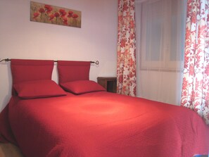 Apartamento, 1 quarto (D o l s a ) | Berços/camas para crianças, roupa de cama fornecida 