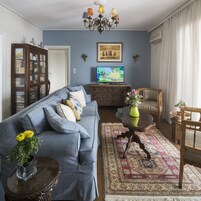 Apartamento, vista para o mar | Área de estar | TV
