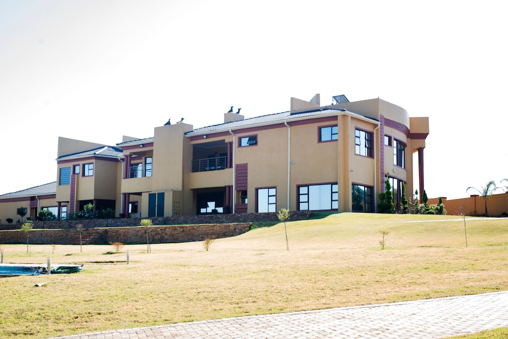 02 Phoka Trading - Pretoria