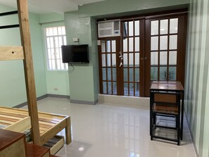 Beinte Singko de Marso Apartments Reviews, Deals & Photos 2024 - Expedia