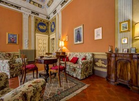 Suite Palazzo - Albergo Diffuso Volterra | Sala de estar