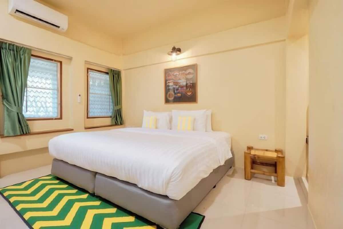 Wi-Fi de cortesia, roupa de cama