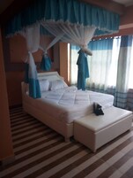 Quarto Deluxe | Secretária, ferro/tábua de engomar, Wi-fi grátis 