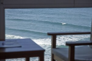 Quarto Duplo, vista para o mar | Minibar, cofre no quarto, ferro/tábua de engomar, Wi-fi grátis 