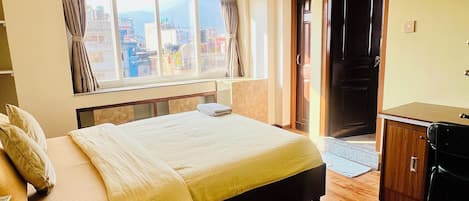 Quarto luxo | Individualmente decorados, individualmente mobiliados, Wi-Fi de cortesia