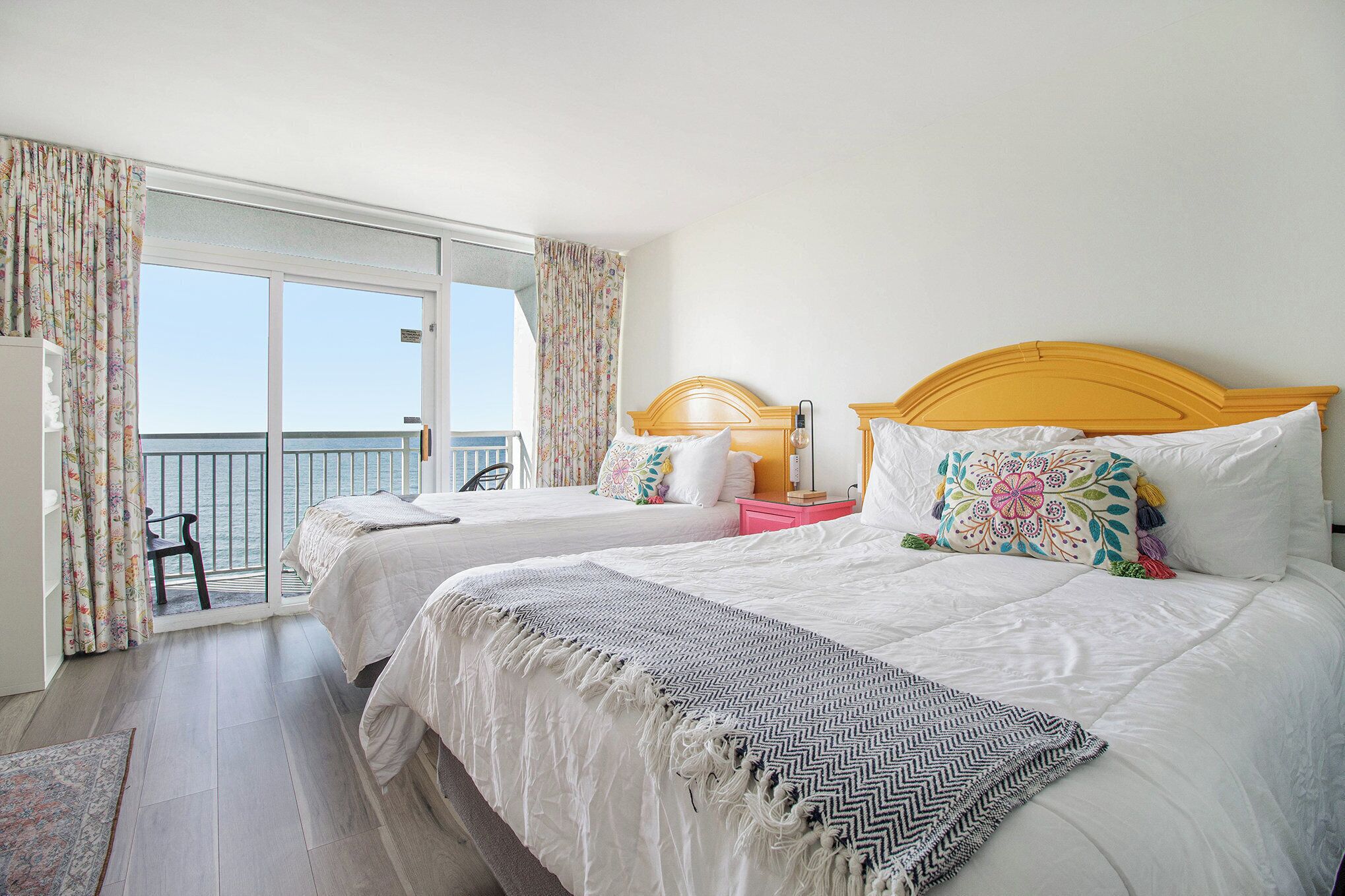 Apartamento em Condomínio Fechado, 1 quarto, varanda, junto ao mar (1209) | Wi-fi grátis, roupa de cama fornecida 