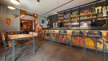 Bar (no alojamento)