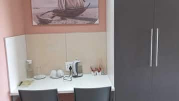 Quarto Tradicional (4) | Sala de estar | Televisor