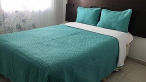 Apartamento Deluxe, vista para a baía | 1 quarto, ferro/tábua de engomar, Wi-fi grátis 