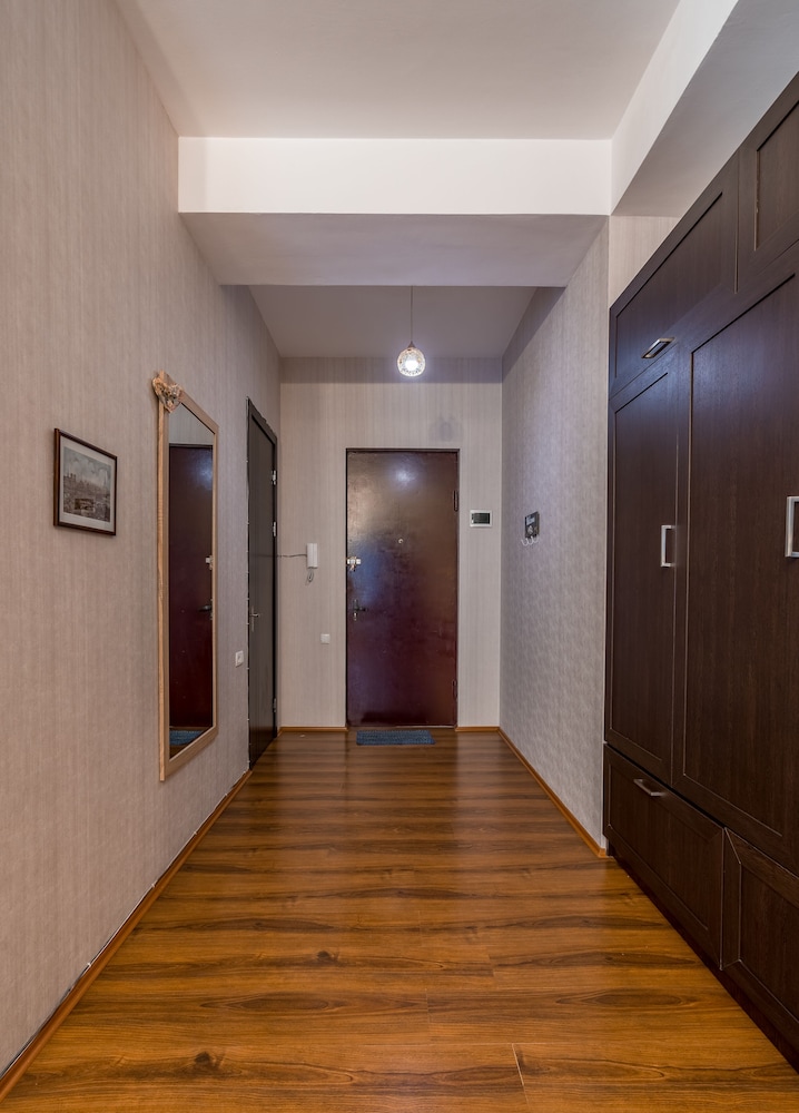 Axis Apartment In The City Center/saburtalo - Tbilisi