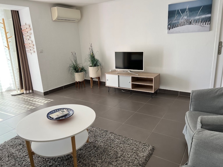 Appartement Climatisé - Tout Confort - Avec Jardin Et Parking - Plage de la Batterie